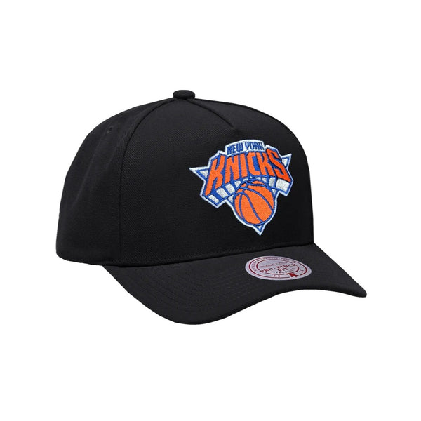 Mitchell & Ness NBA Evergreen Team Pro Pinch Fit Snapback Cap New York ...